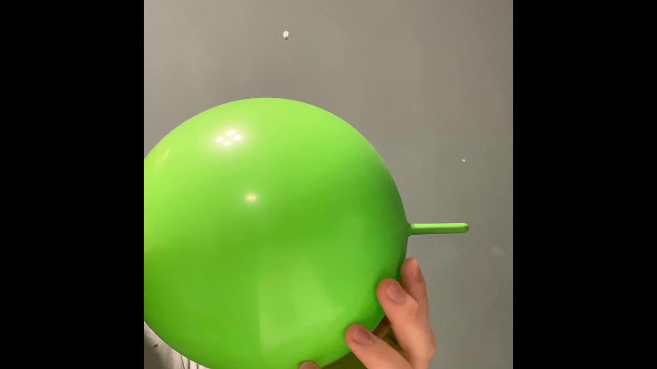 Balloon Growing Bigger - YouTube