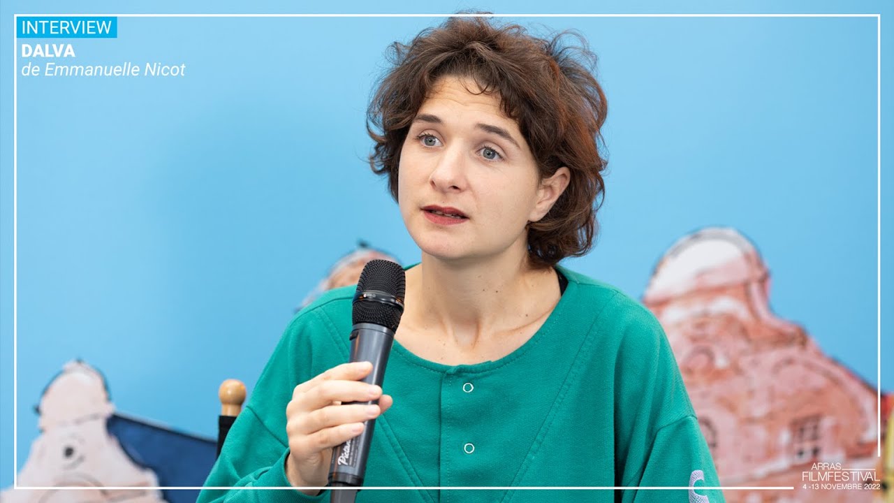 [INTERVIEW] Emmanuelle Nicot pour DALVA - YouTube