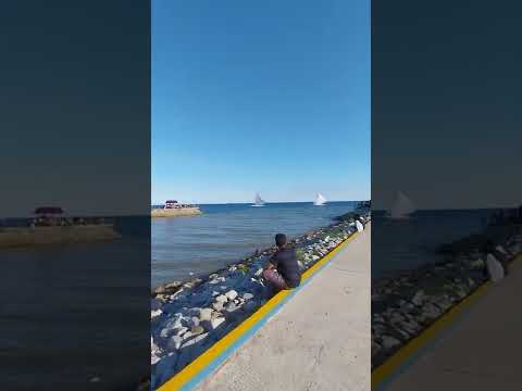 Perahu Layar Sandeq Mandar Sulawesi Barat Sandar di Balikpapan Super ...