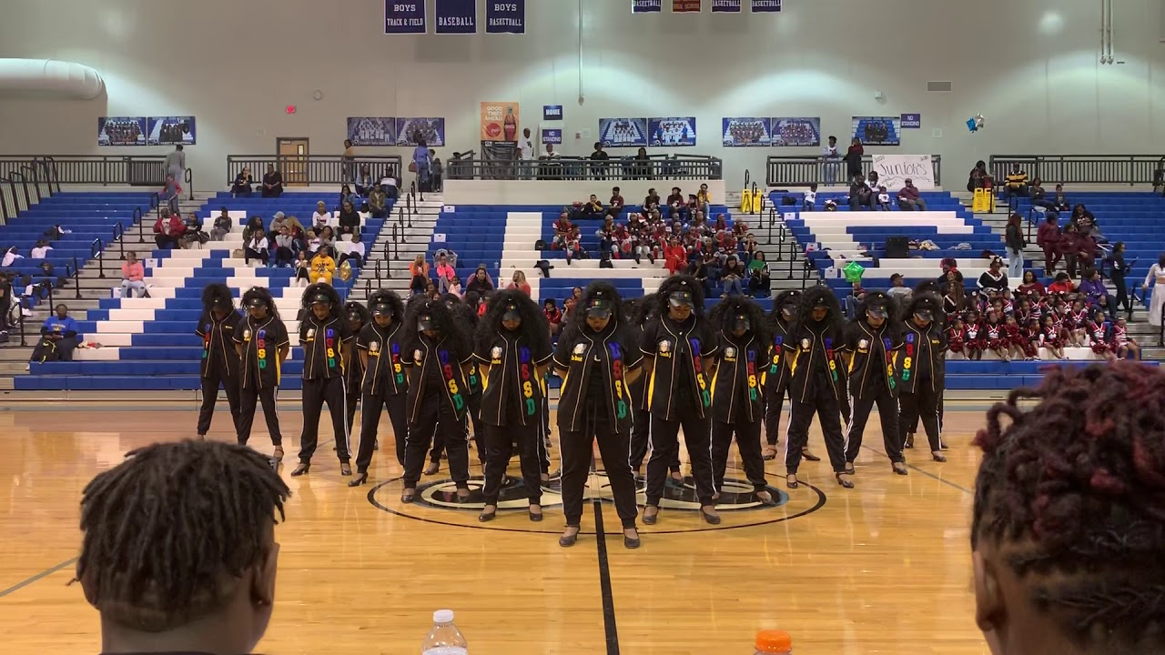 DSSD & FAVE COACH PERFORMANCE 2019 - YouTube