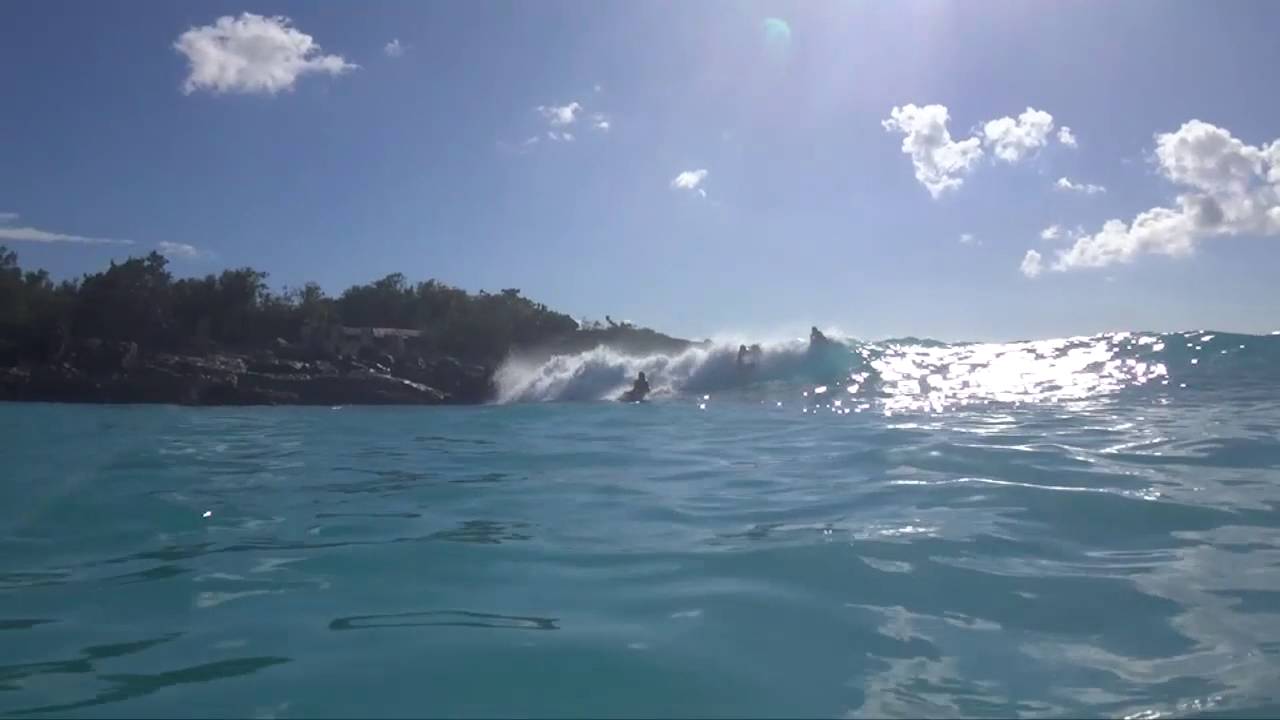 People Trying To SURF Mullet Bay! - YouTube