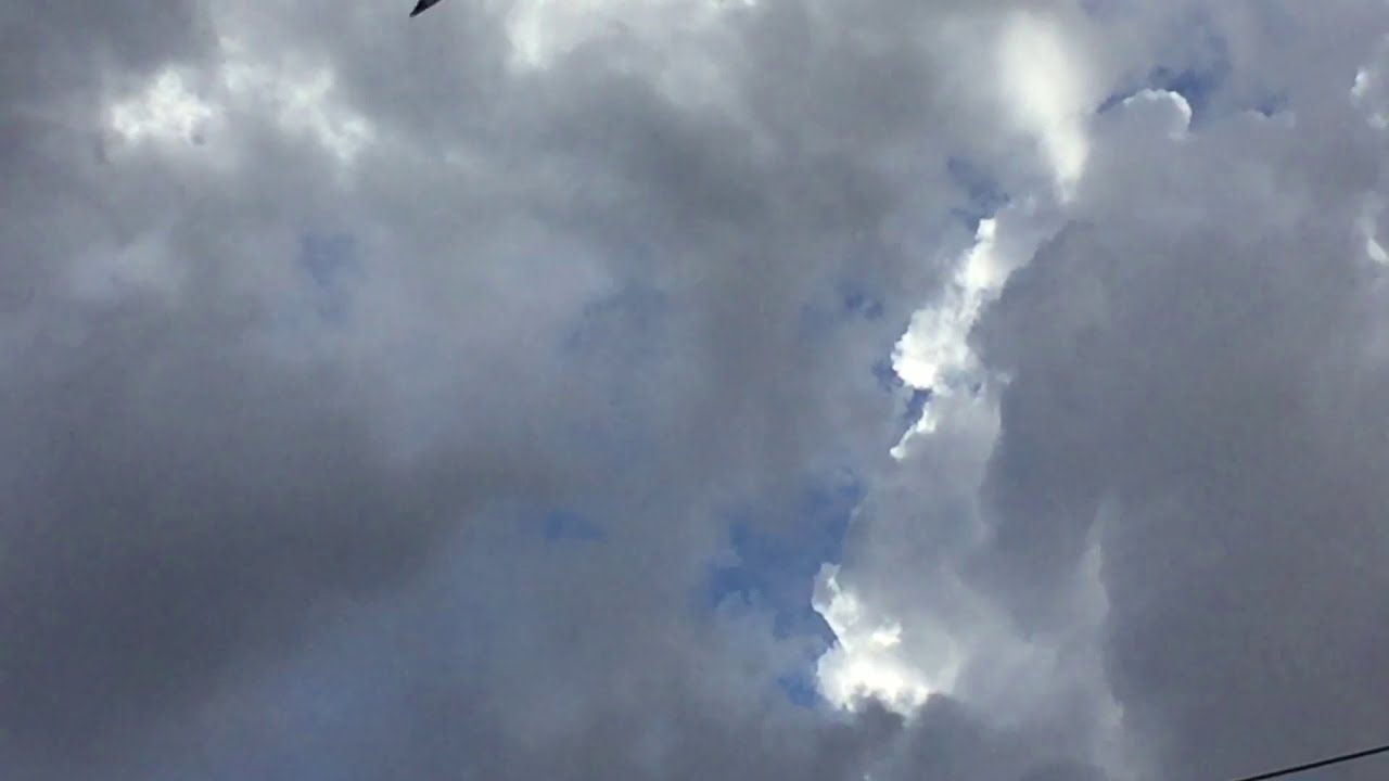 Multiple Light Sources in the Sky - YouTube