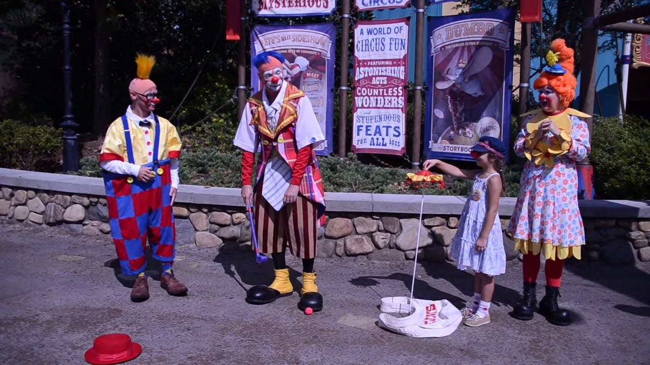 Storybook Circus Giggle Gang- "Subpar" golf routine - YouTube