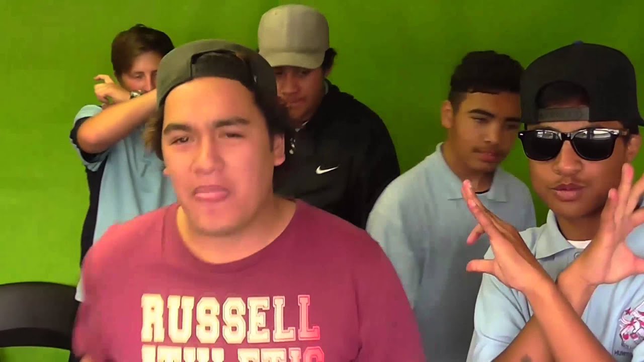 iTeam Youth Program Week 7 Huntly College - YouTube