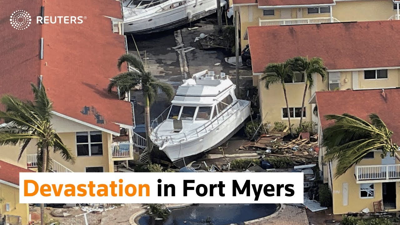 Fort Myers residents awed by Hurricane Ian devastation - YouTube