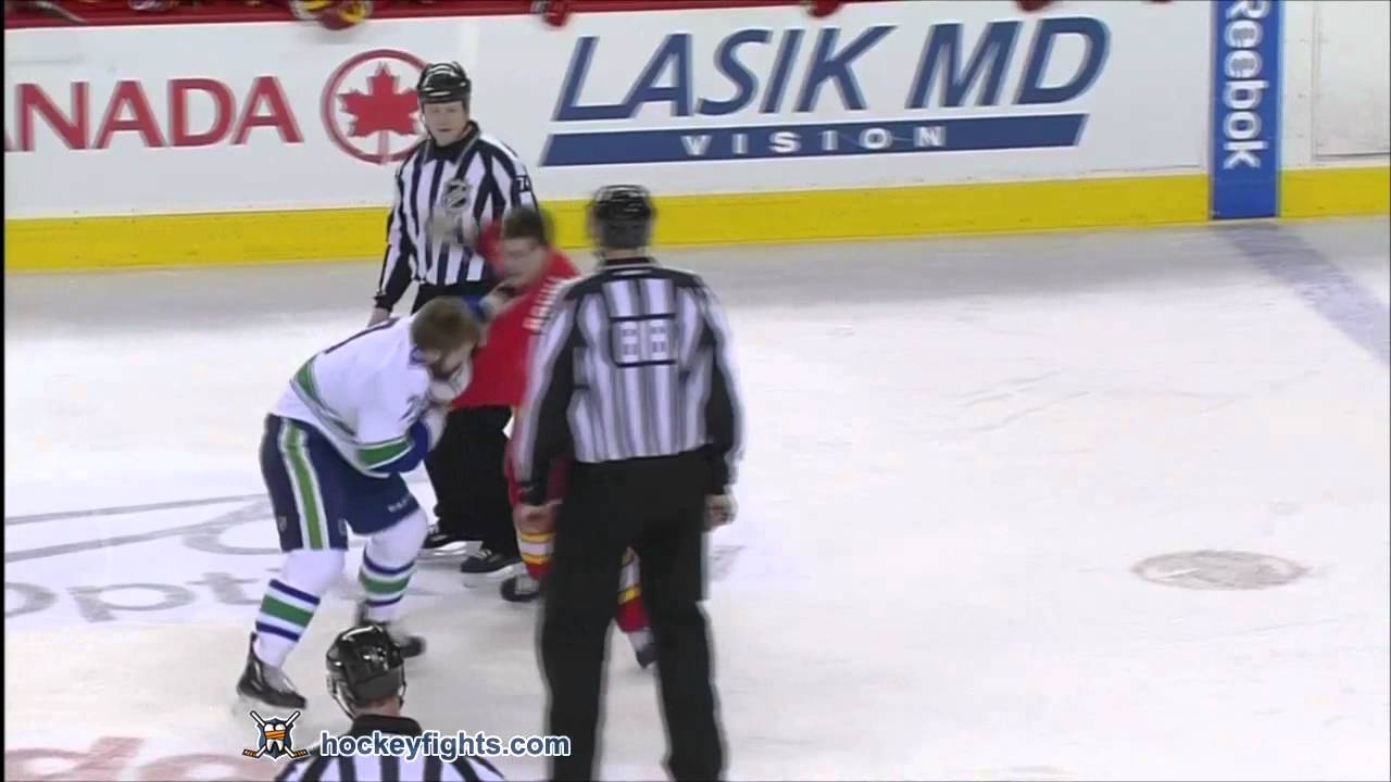 Mike Duco vs Lance Bouma Feb 11, 2012 - YouTube