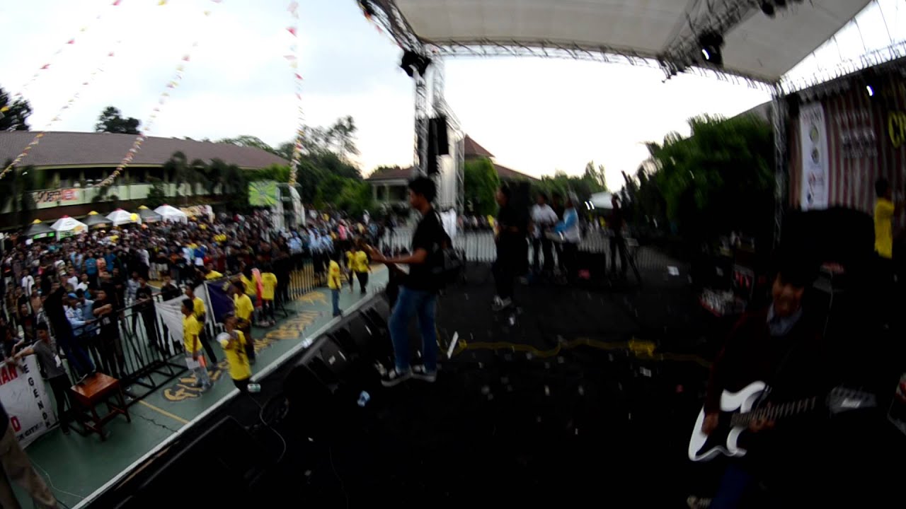 SACRIFICE FOR NEPTUNE - STRAIGHT OVER+OUTRO live @ SMAN 67 "CREVOLUTION ...