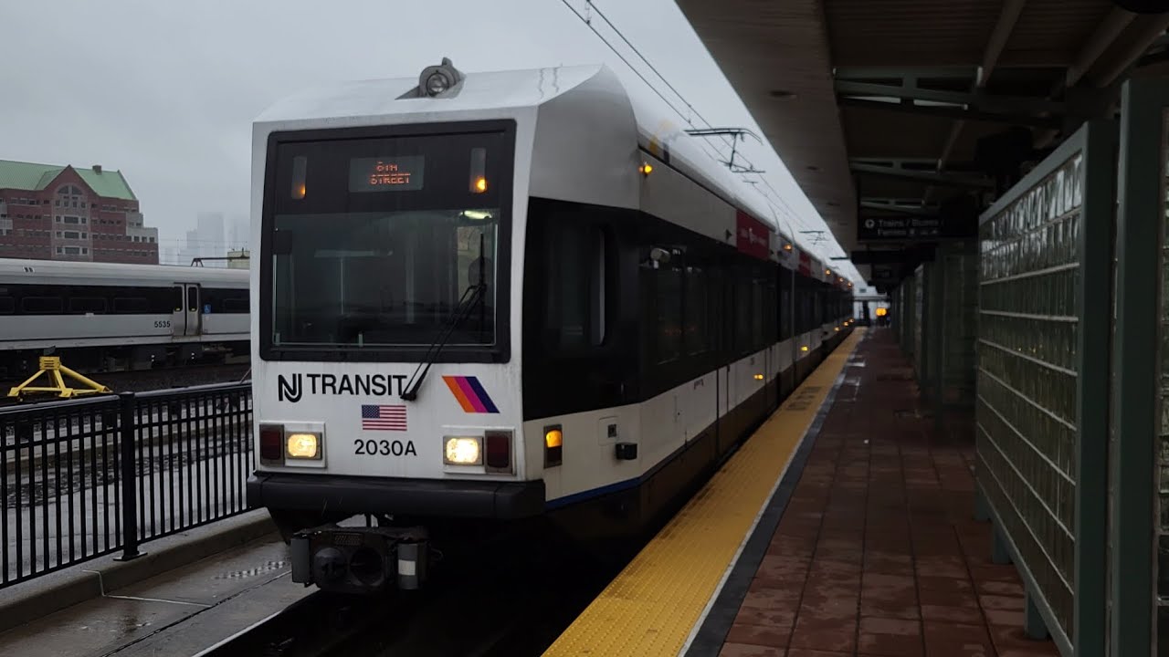 New Jersey Transit: 8th Street Bound Hudson-Bergen Light Rail Train ...