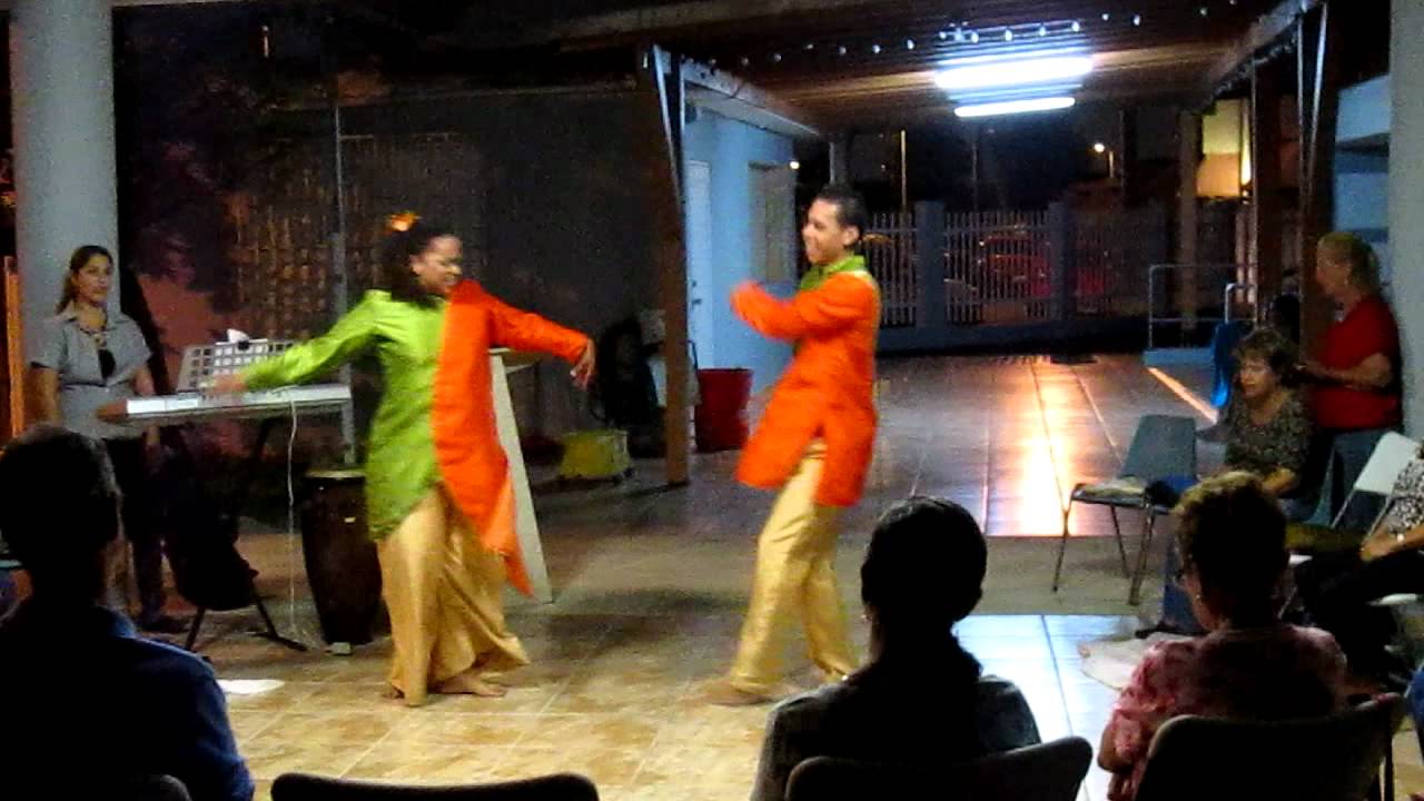 Danza de Janilda y Ricky, Marcos Brunetn - YouTube