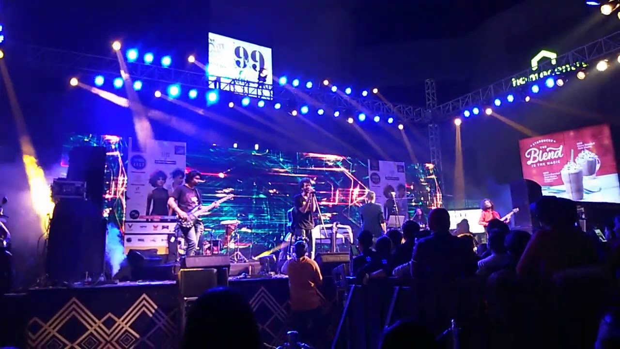 monks band sings - YouTube