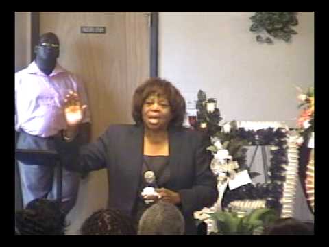 Annie Daisy Blue Hines Wake Service.avi - YouTube