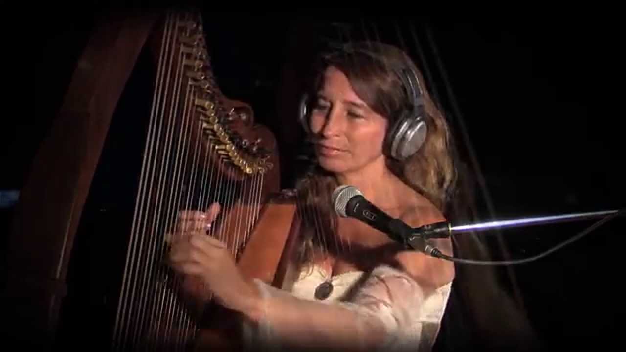 CIELITO LINDO EN ARPA CON CYNTHIA VALENZUELA - YouTube