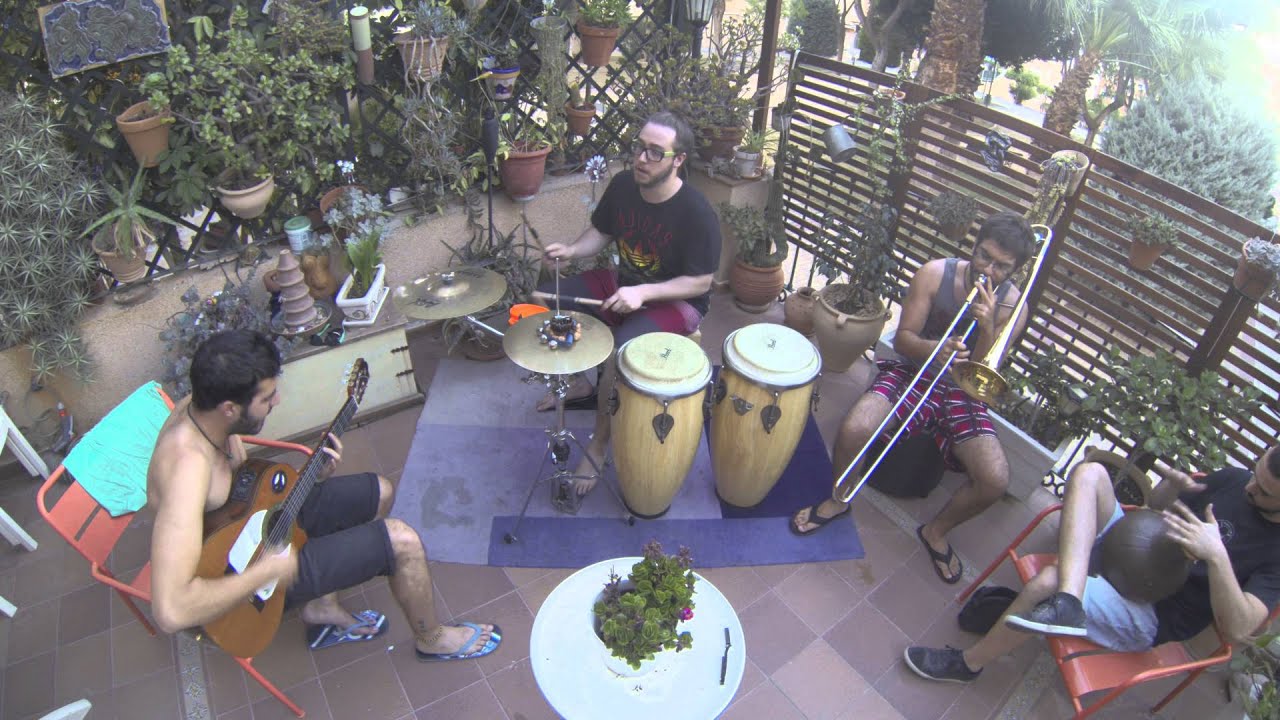 Welcome To Tijuana - Manu Chao Acustic Cover - YouTube