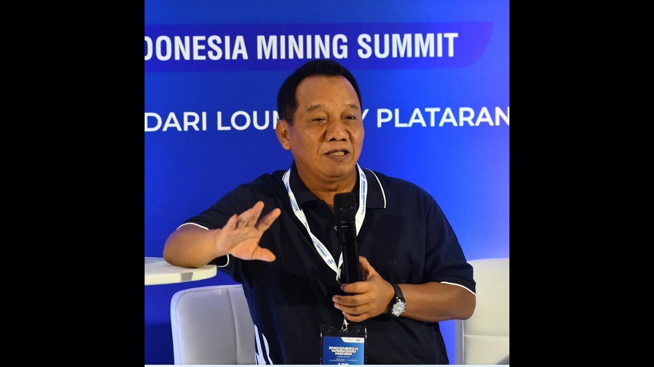 Doorstop : Tri Winarno Director General of Minerals and Coal MEMR - YouTube