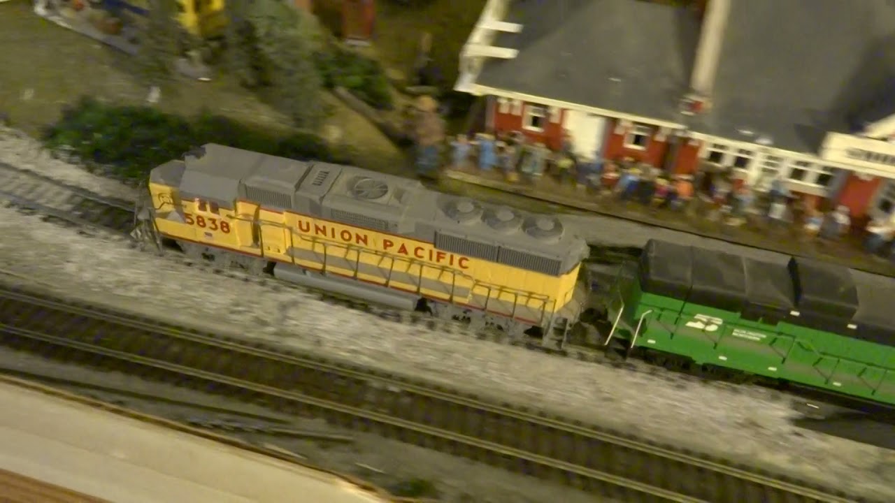 To UNION PACIFIC RAILROAD People FIRE TRAIN To SMOKEY BEAR - YouTube