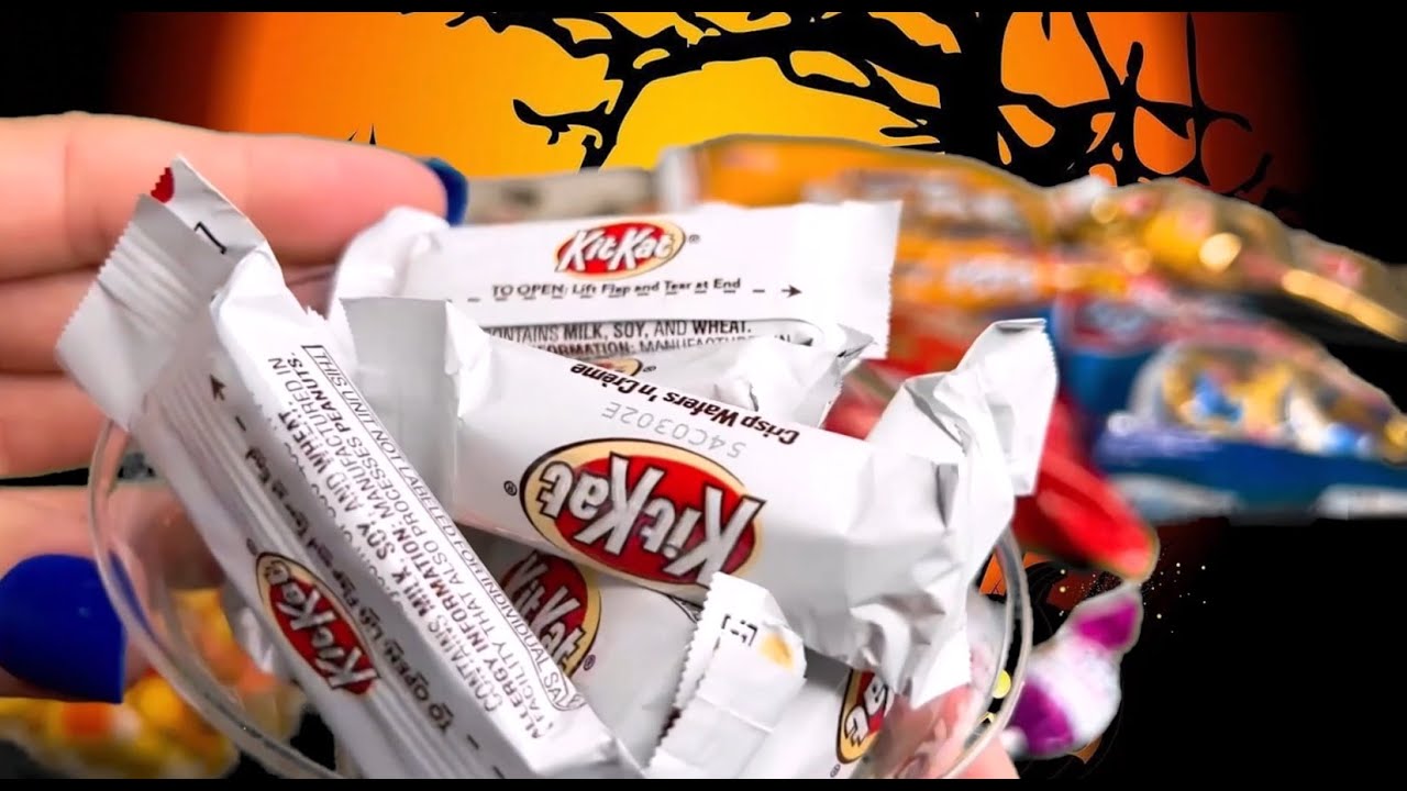 Filling Cups with Halloween Candy ASMR ~ White Kit Kat Candy bars Unwrapping - YouTube
