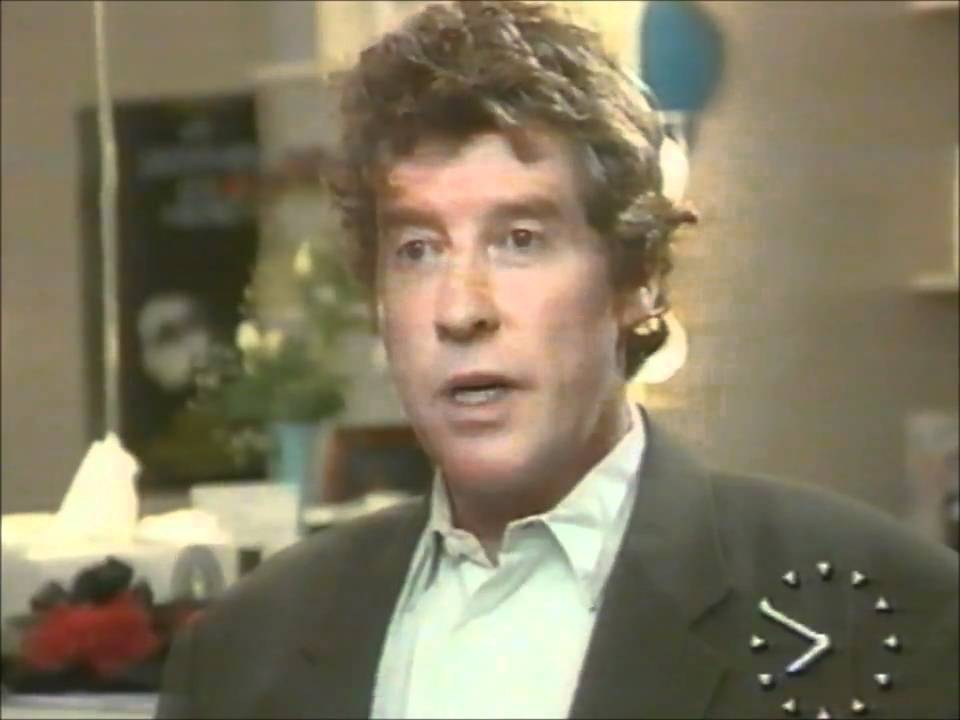 Michael Crawford interview on TVAM - YouTube