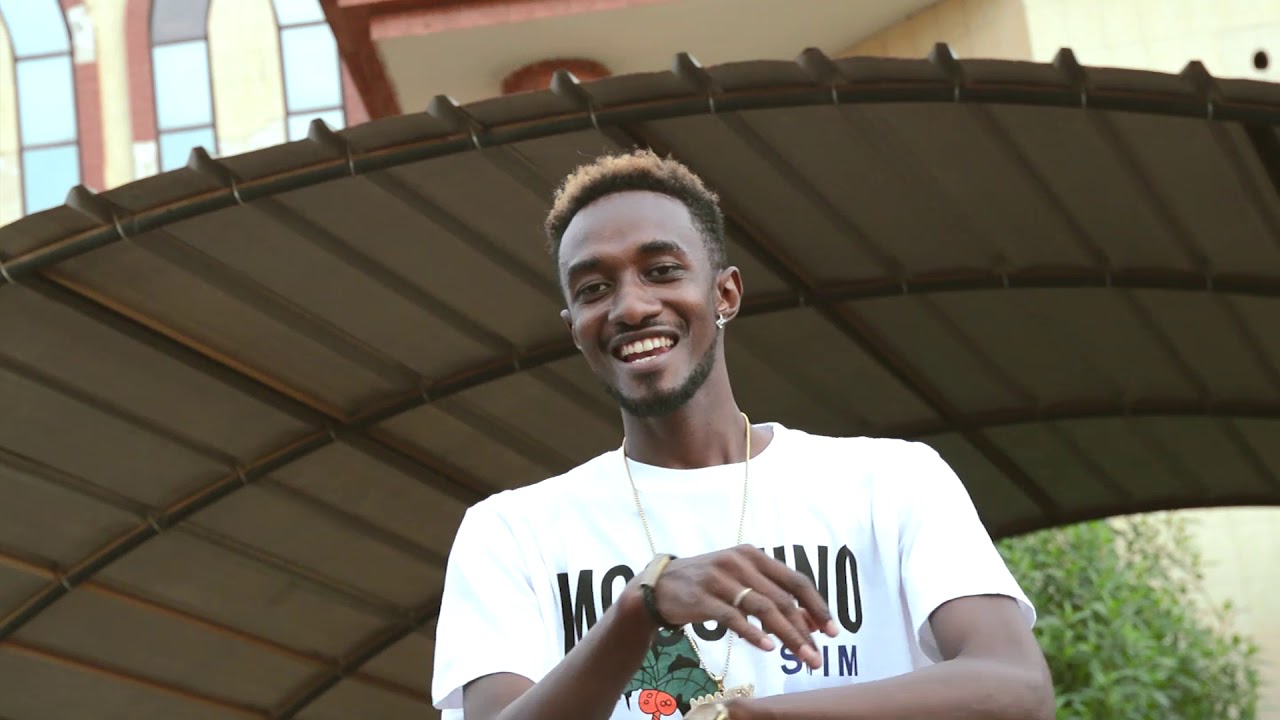 Luda Flow- yaya girl ( Clip Officiel) - YouTube