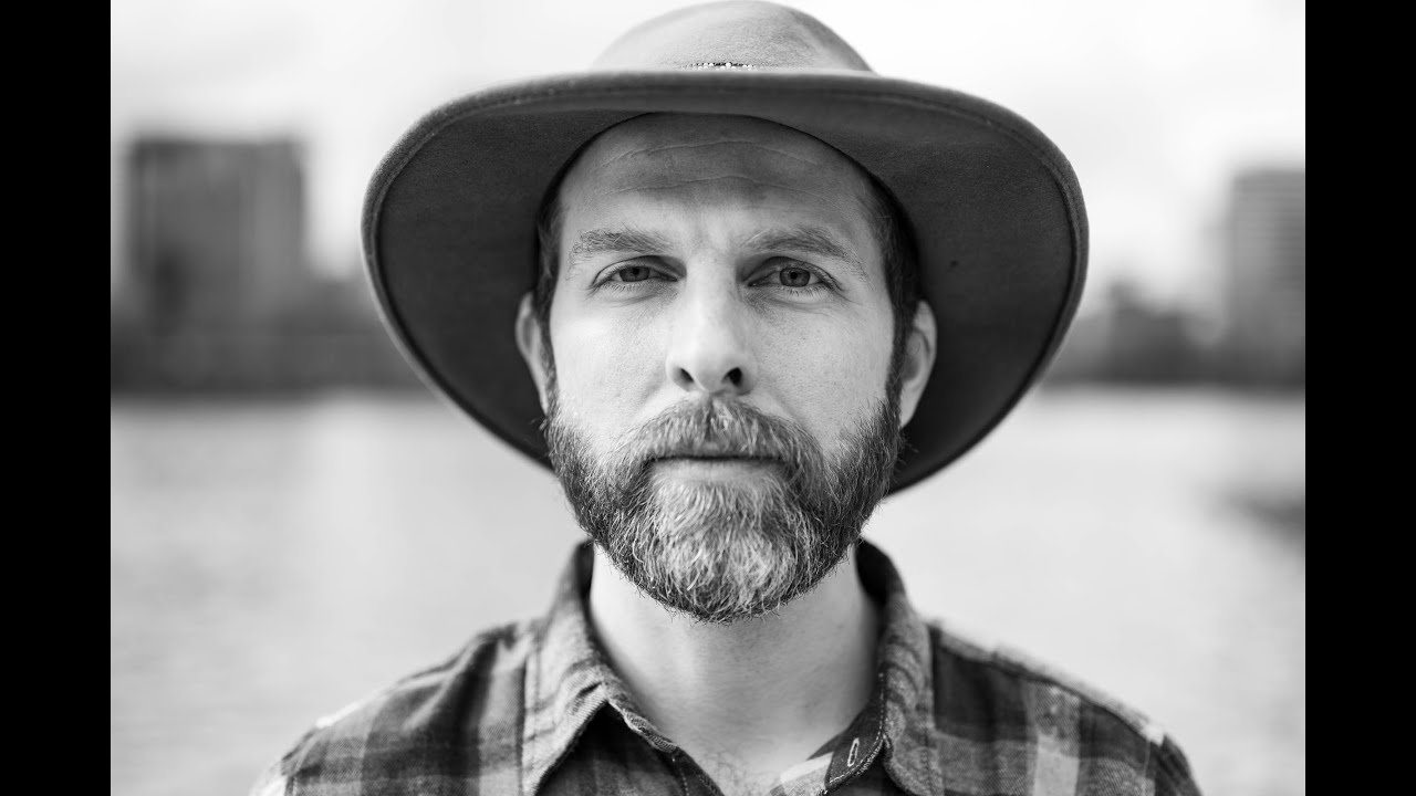 Jordan Taylor Roach - Red River (OFFICIAL VIDEO) - YouTube