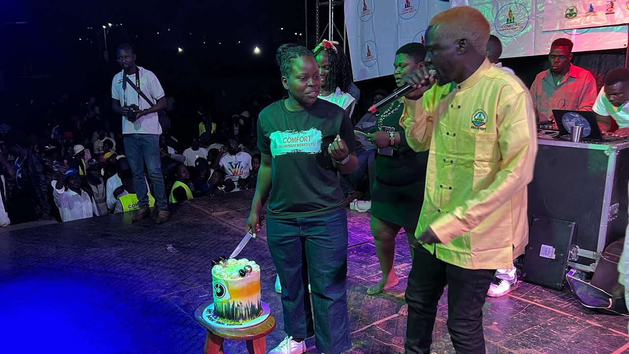Pruddy celebrates her Birthday on stage with Lucky Bosmic Otim and Ever ...
