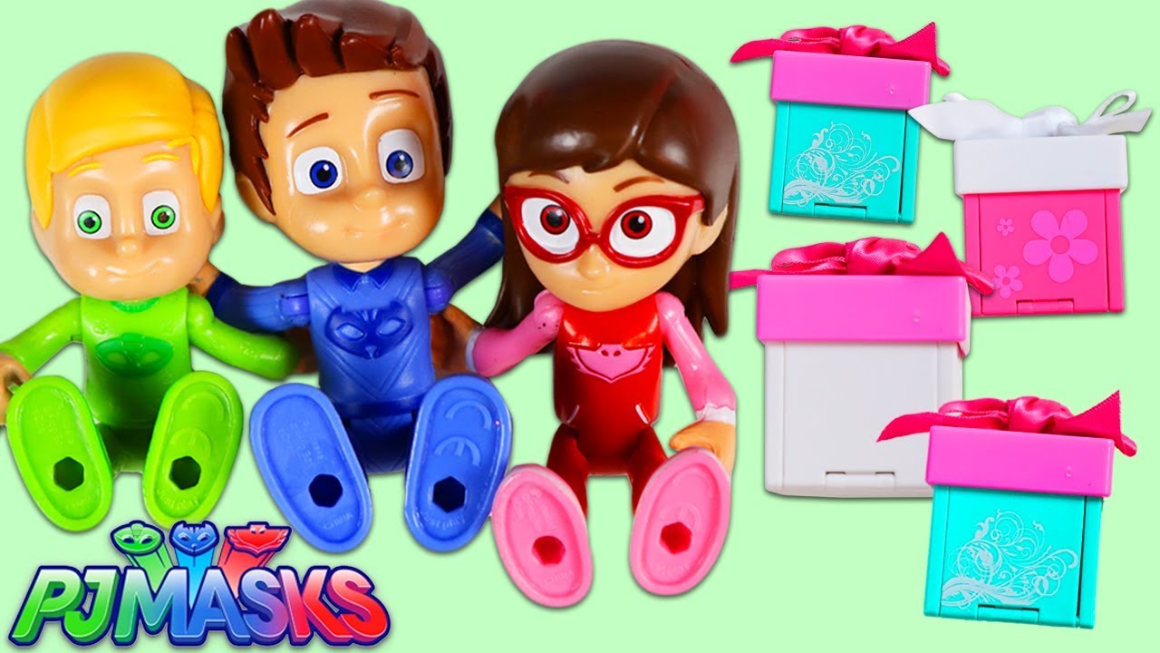 PJ MASKS Celebrate Christmas with Surprise Toys Opening! - YouTube