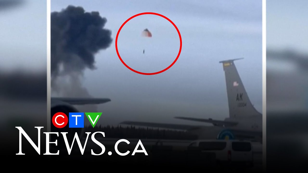 Pilot ejects before F-35 fighter jet plummets to the ground during ...