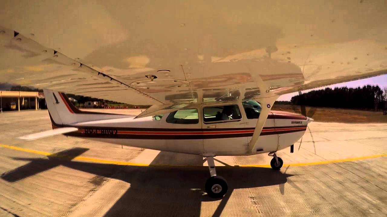 Eagle Air Academy Indonesia - Student Pilot (C172) - YouTube