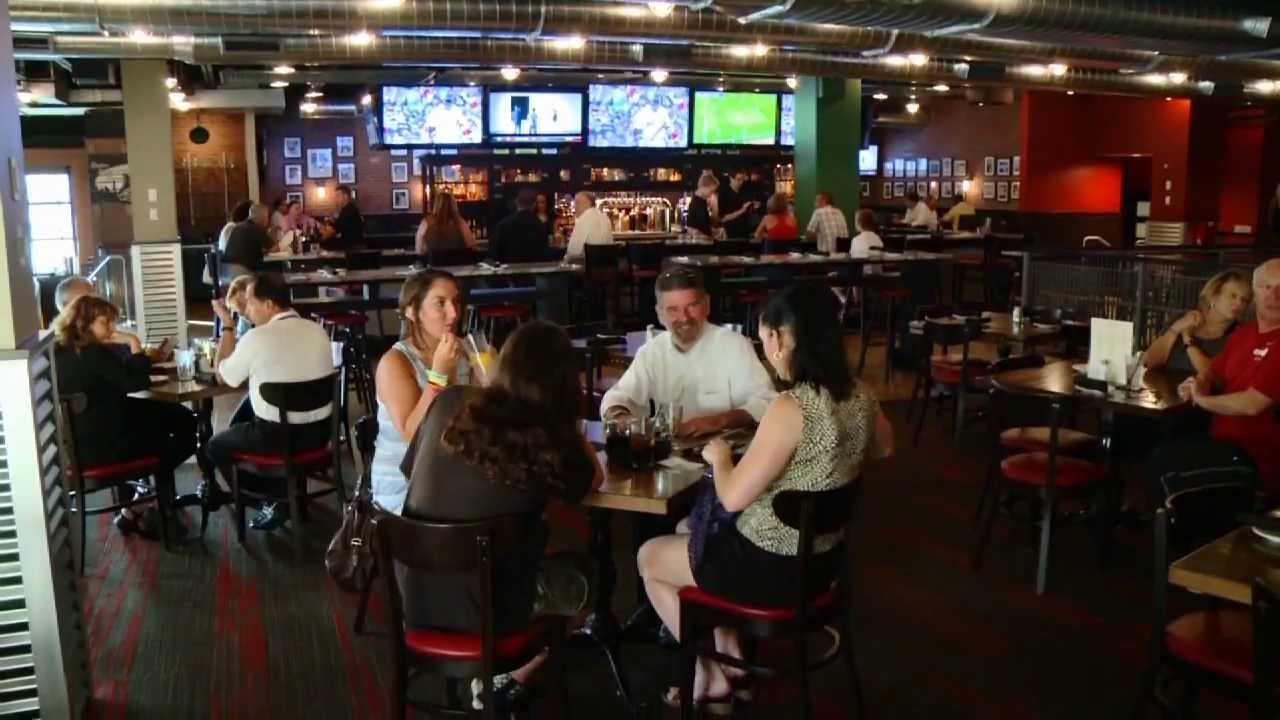Skybokx 109 - Natick, MA (Phantom Gourmet) - YouTube