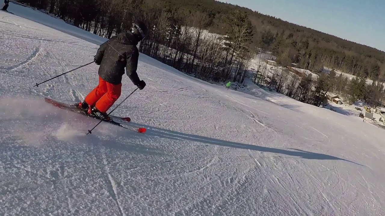 Islands Cottage guests skiing at near by Mount Pakenham - YouTube