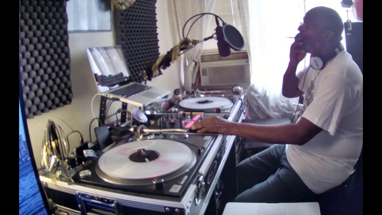 Old School Hip Hop (DJ L La Rock Live. S4Life 2Gz Ent .) 2022 - YouTube