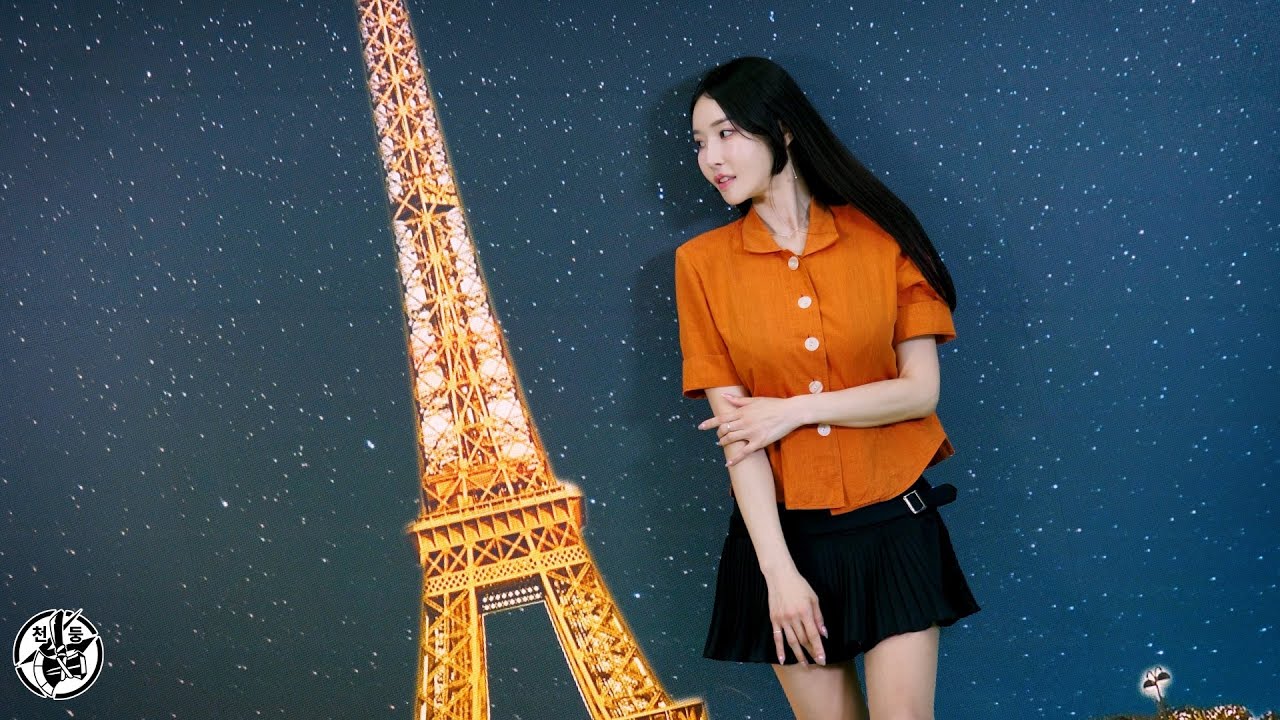 '유리안 포토타임(가로로 보기)~(230518)' 모델 유리안(YuRiAn) 코바전시회 - YouTube