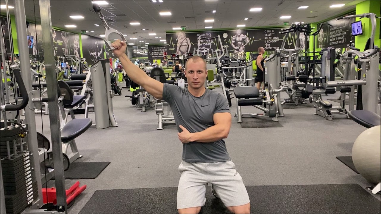 How to do the Lat Pull In - YouTube