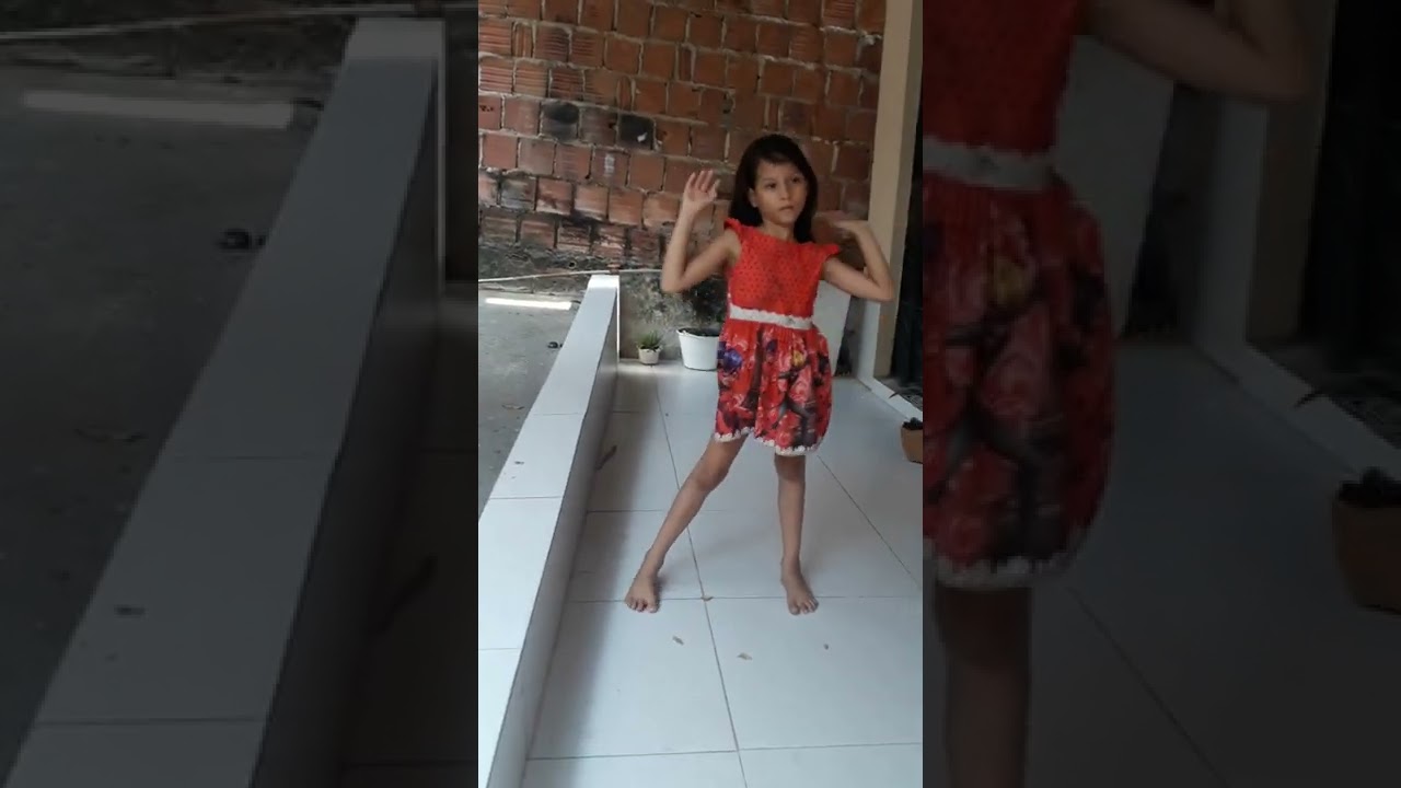 Minha Prima Dançando Anitta Youtube