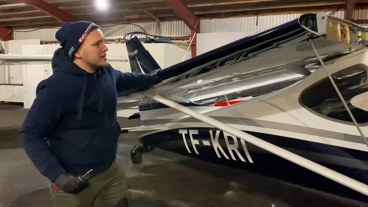 Glasair Sportsman - Folding Wings - YouTube