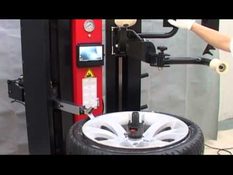 UNITE U 239 TYRE CHANGER OPERATION VIDEO - YouTube