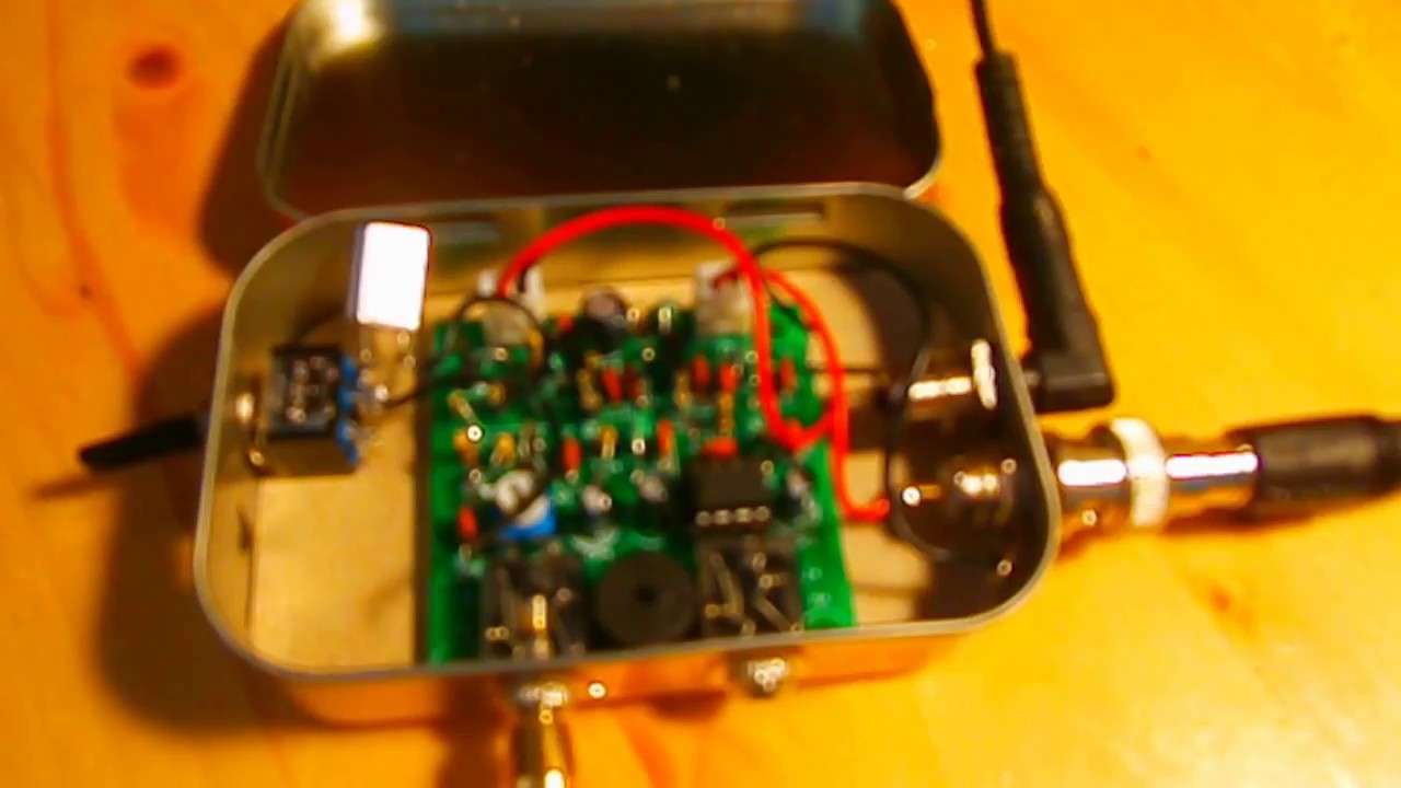 PIXIE II 40 meters 1 watt output - YouTube