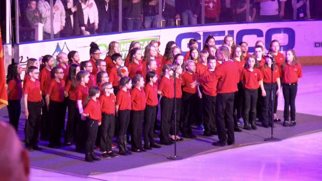 The Benjamin Eaton Bee Bops perform the National Anthem - YouTube