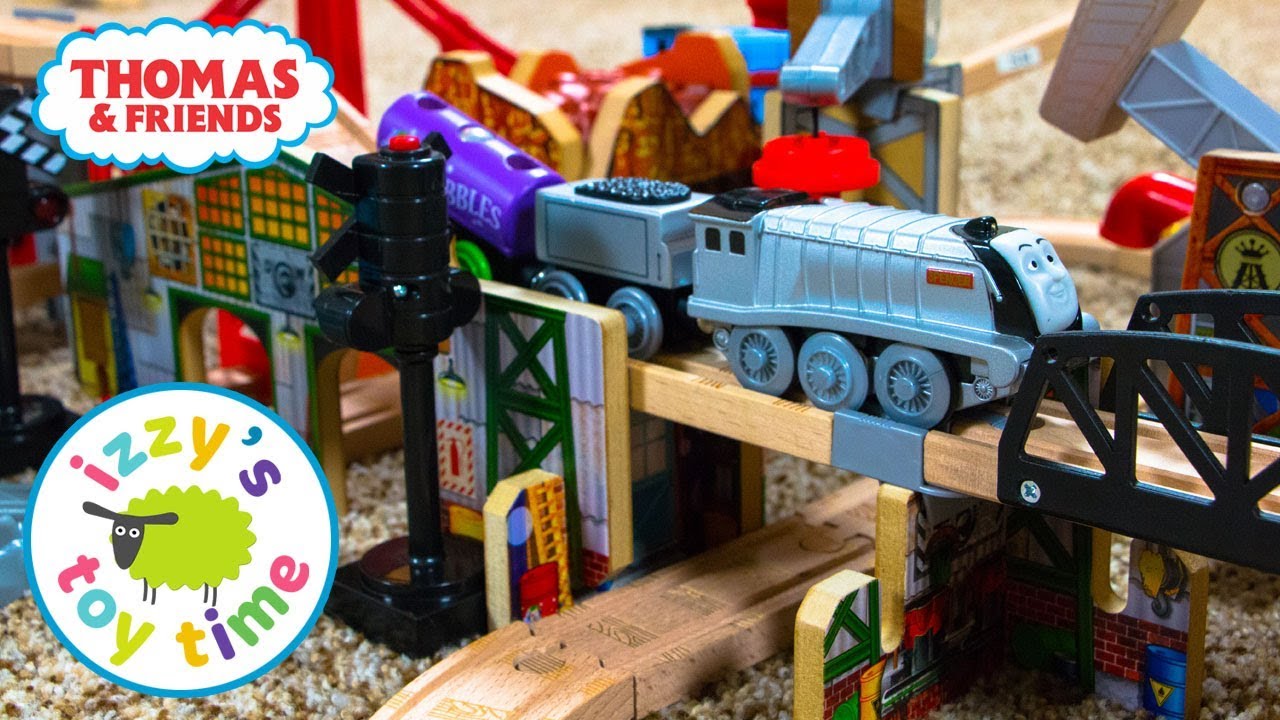 Thomas and Friends Slot and Build Playset! Fun Toy Trains | Videos for ...