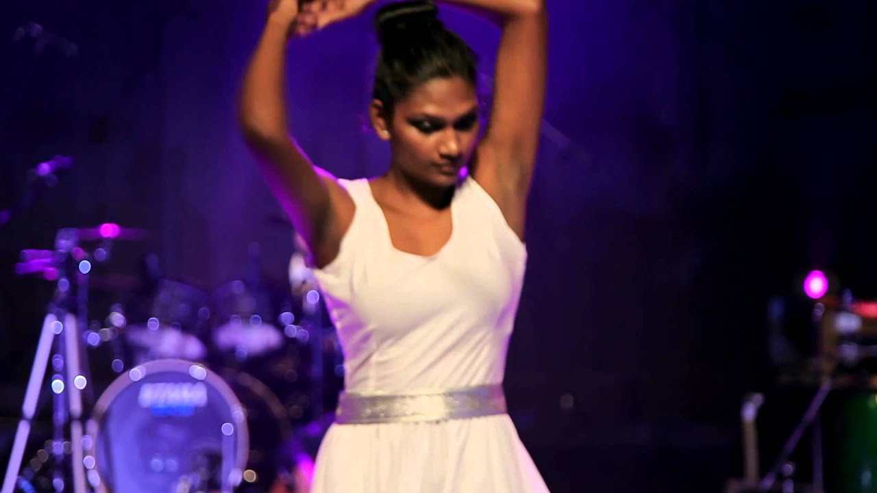 Sadrina - Emmanuel Live clip ** Promo** - YouTube