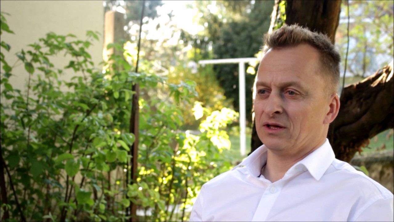 #1Présentation: David DUSS - YouTube