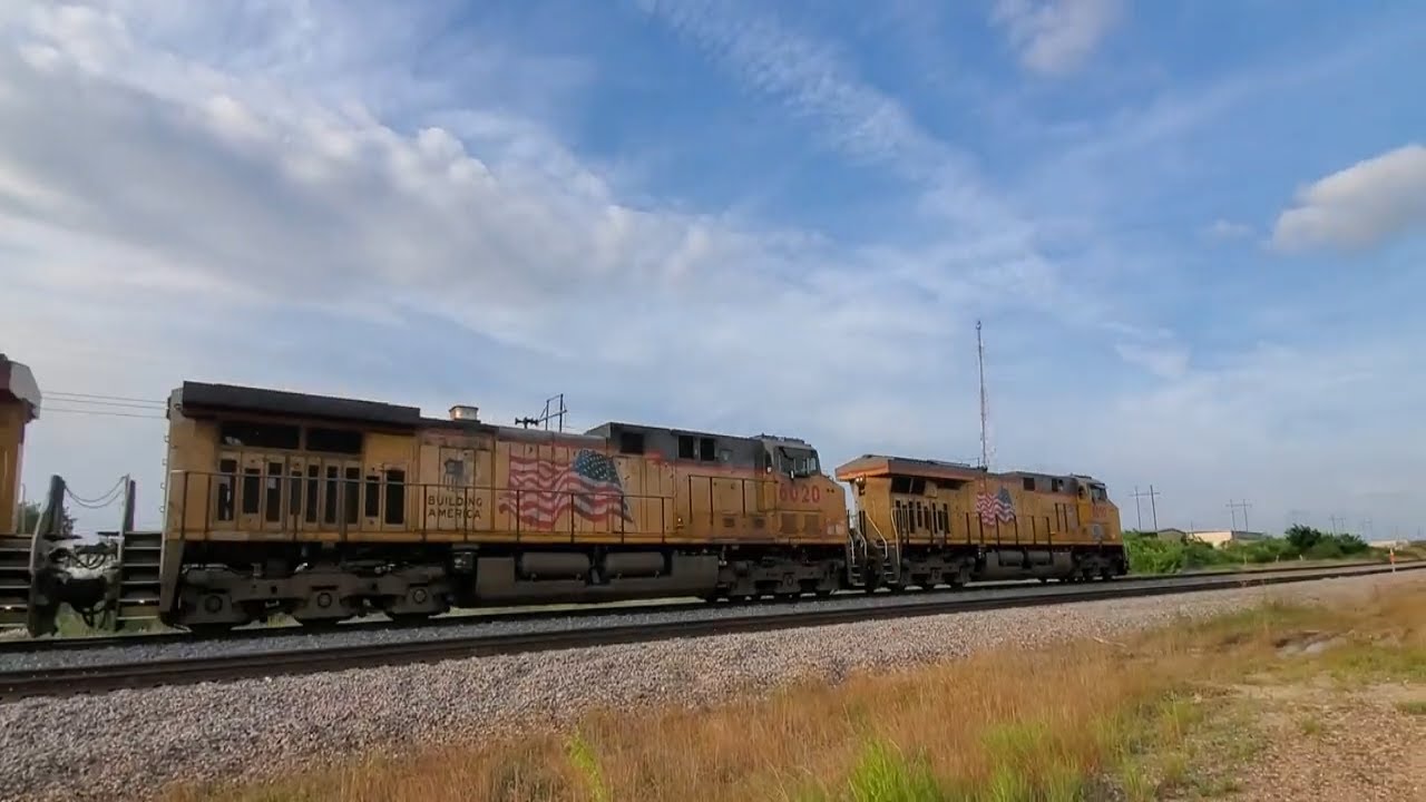 Westbound UP 8090/6020/8159/5446 , Intermodal, UP "Baird Sub" Abilene ...