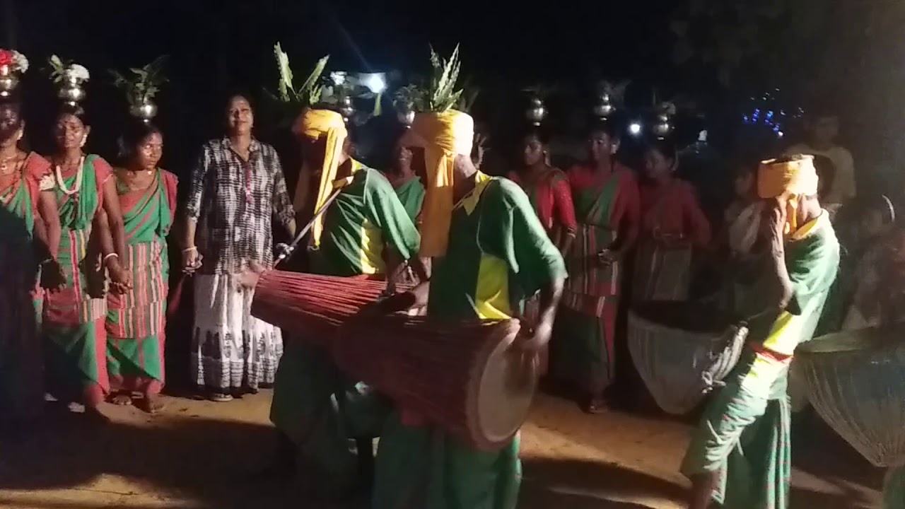 TRIBAL DANCE @BAR ANTI PURULIA WB- JOYMALYA BHATTACHARYA - YouTube