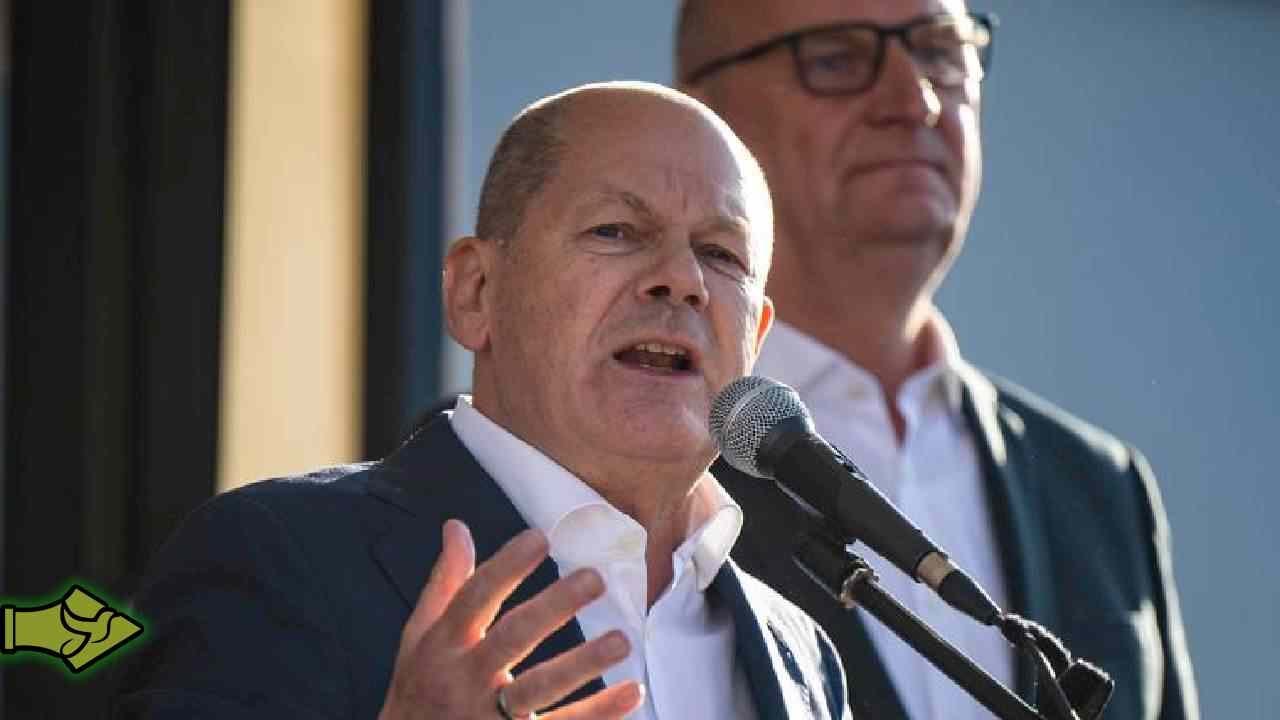 "ΕΚΡΑΞΑΝ" ΤΟΝ ΣΟΛΤΣ ΓΙΑ ΤΗ ΣΤΑΣΗ ΠΟΥ ΚΡΑΤΑΕΙ ΣΤΟ ΟΥΚΡΑΝΙΚΟ - YouTube
