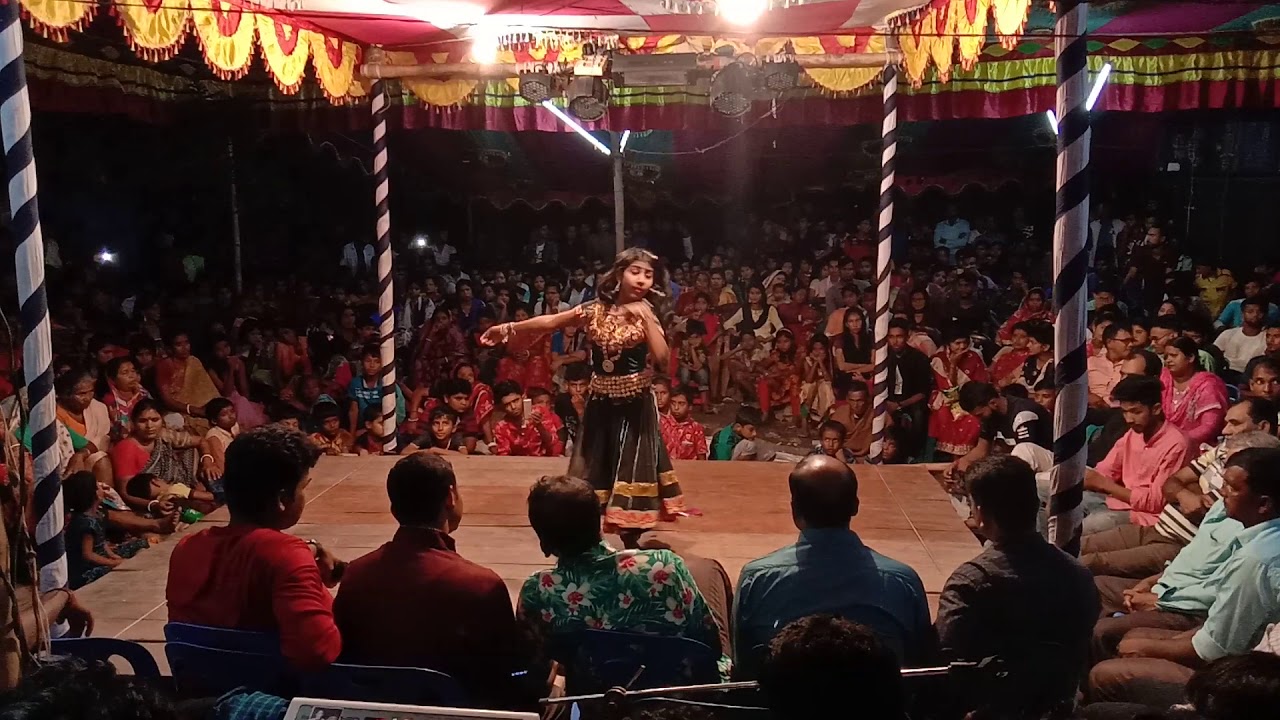 Incredible dance - YouTube