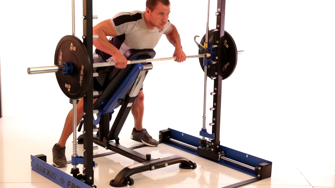 Maxxus Free Motion - YouTube