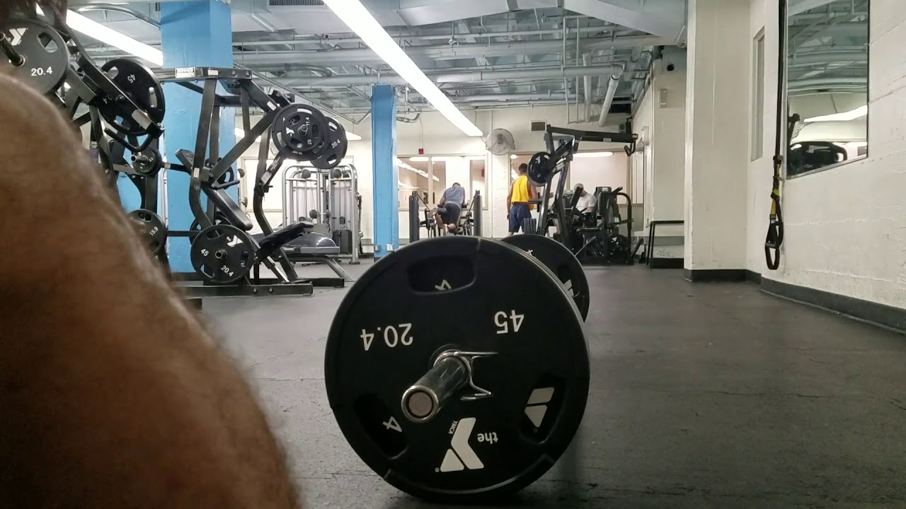 315 lb deadlift - YouTube