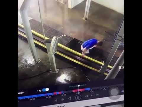 Car wash fail - YouTube