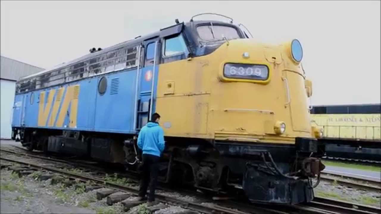 CLASSIC VIA RAIL F-UNT LOCOMOTIVE 6309 WALK AROUND - YouTube
