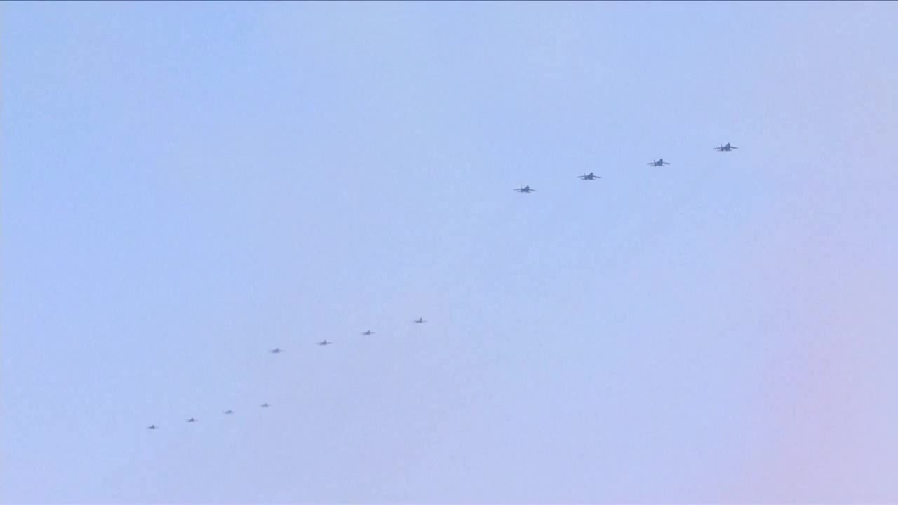 SMG Shanghai TV - China Victory Day Parade 2015 : Full Air Force ...