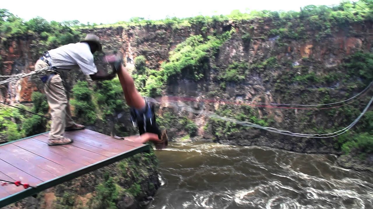 Gorge swing Victoria falls (handstand) - YouTube